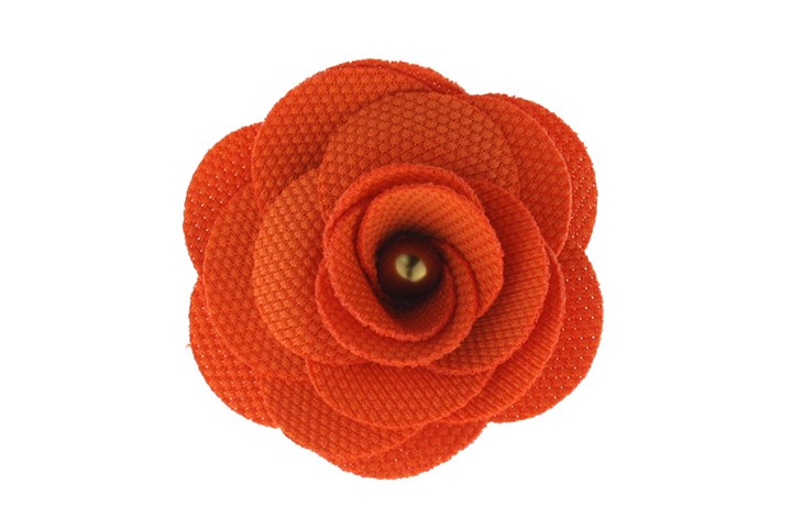 Brosa floare portocalie din material textil | Magazin online de bijuterii