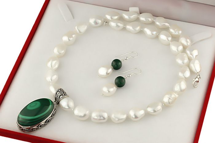 Set unicat din malachit oval in argint masiv si perle de cultura baroc ...