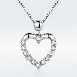 Colier inima din argint 925 si cristale fatetate rotunde albe ...