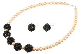 Set mure din perle de Mallorca si perle naturale crem | Magazin online ...