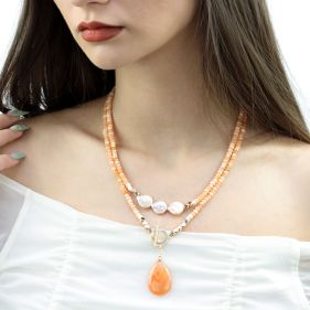 Set exclusivist din perle naturale albe, jad verde fatetat si argint ...